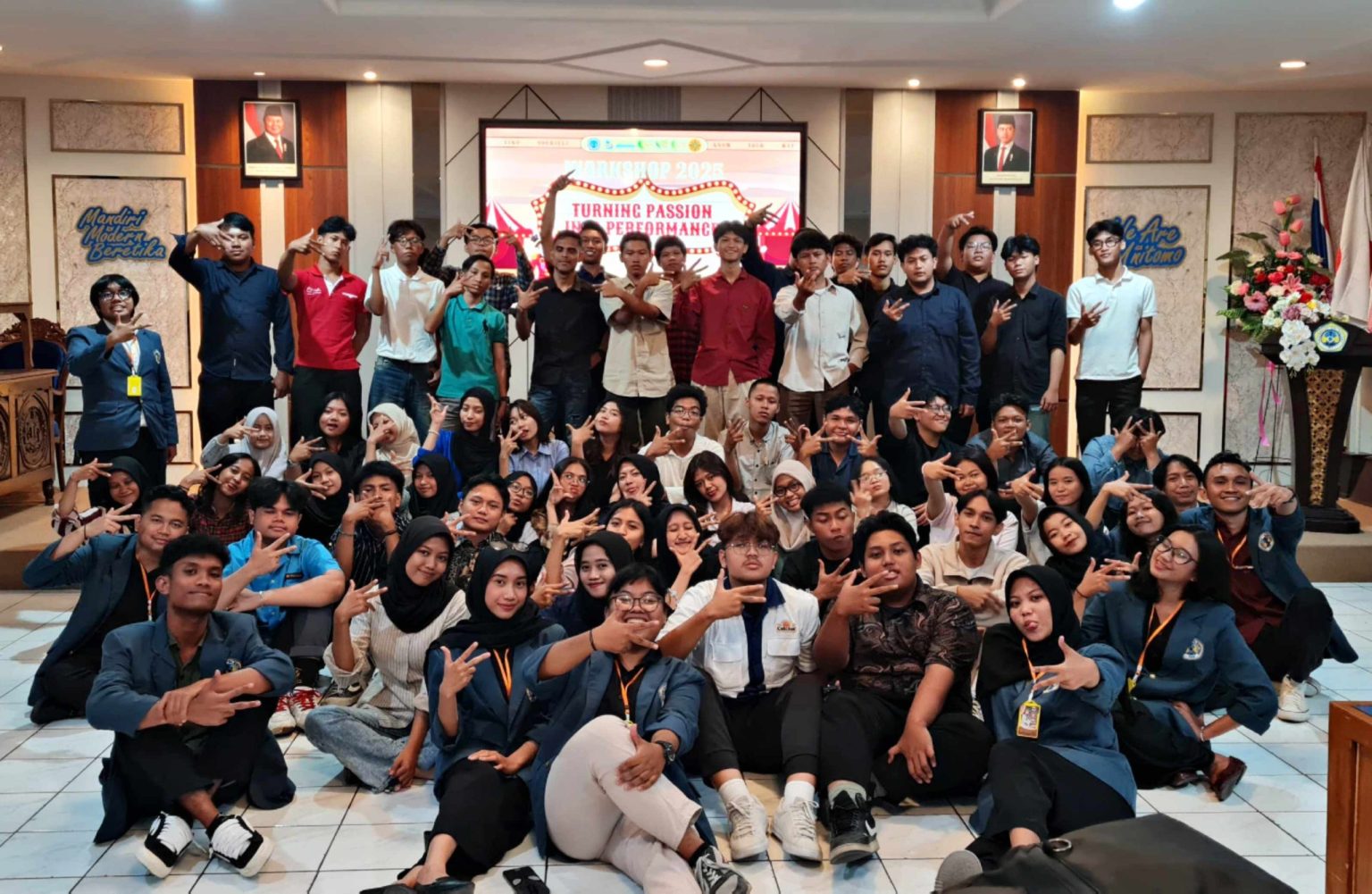 FAKULTAS ILMU KOMUNIKASI – UNIVERSITAS DR. SOETOMO SURABAYA